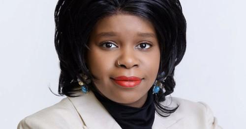 Black Woman Podcaster Makes History with More Than 400 Episodes ...